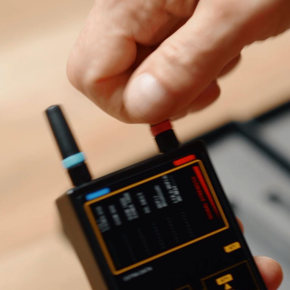 How To Use A bug Detector – Spy Gadgets